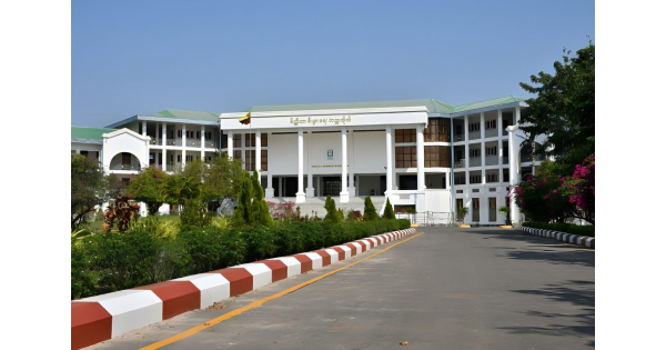 အွန်လိုင်းမှ တက်ရောက်နိုင်မည့် စီးပွားရေးဆိုင်ရာ မဟာဘွဲ့သင်တန်းများ ...
